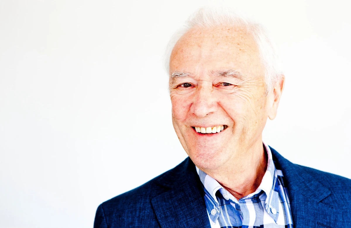 Mark Hall | Shires Wiki | Fandom