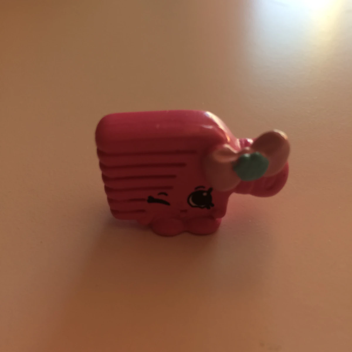 Chloe Comb | Shopkins Wiki | Fandom