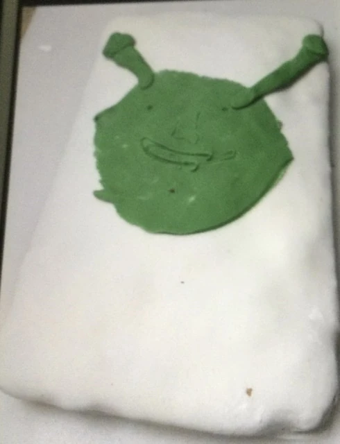 Beverlyjones's Sprinkles the Ogre cake | Shrek Fan Theories Wiki | Fandom