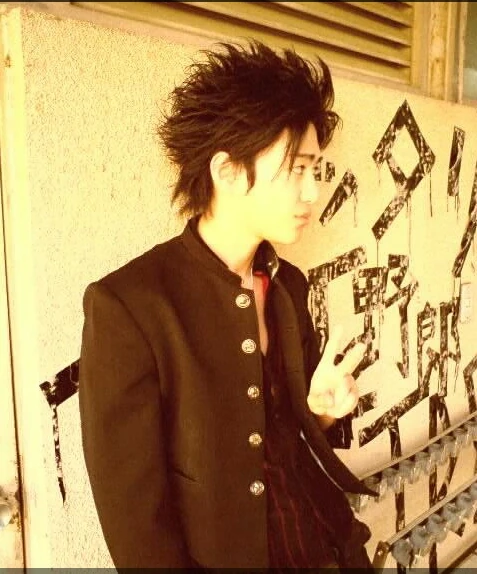 Hallo Vroh | Shun-syaukiil Wiki | Fandom