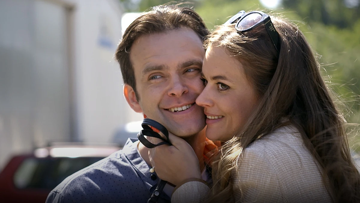 Den store praten | Side om Side Wikia | Fandom