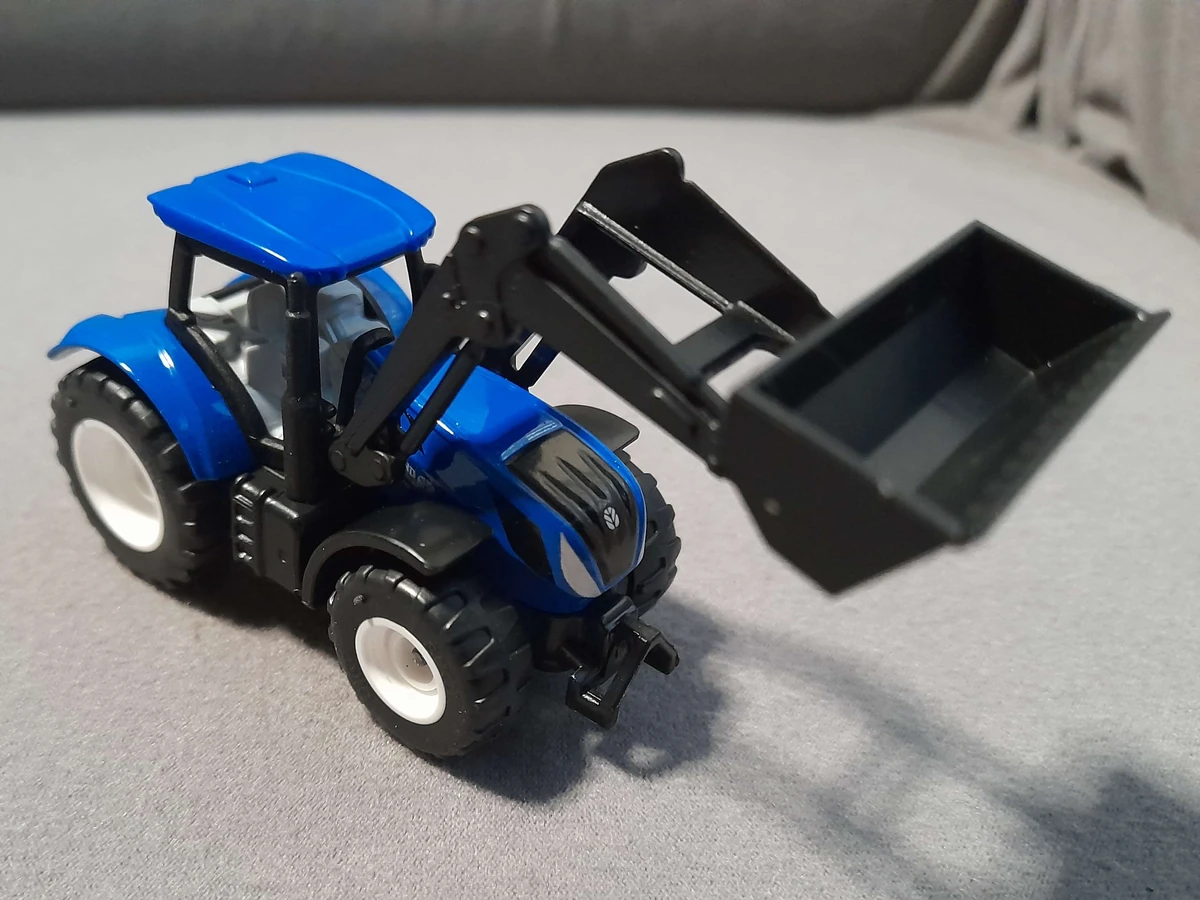 New Holland T7.315 | Siku Wiki | Fandom