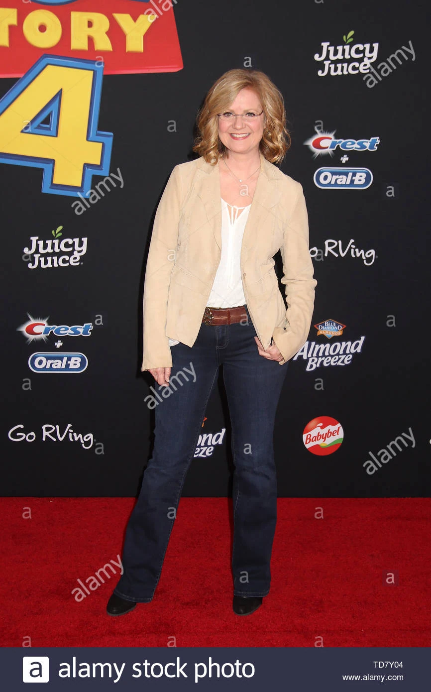 Bonnie Hunt | The Simpsons Wiki | Fandom