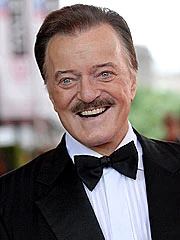 Robert Goulet | Simpsons Wiki | Fandom