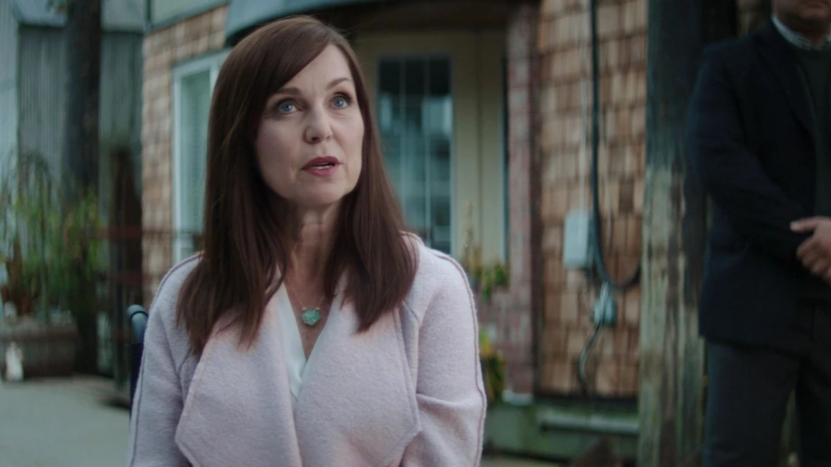 Elaine Pownall | Siren Wiki | Fandom