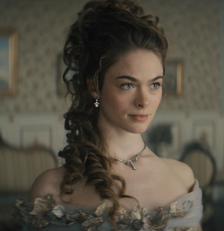 Néné | Sisi Wiki | Fandom