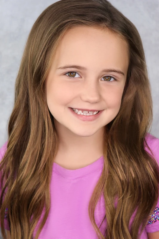Sienna Myles-Davidson | Sisters First Wiki | Fandom