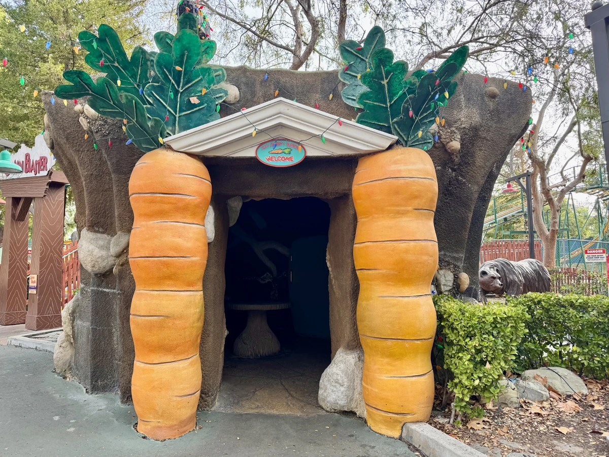 Bug's Bunny's Burrow | Six Flags Wiki | Fandom