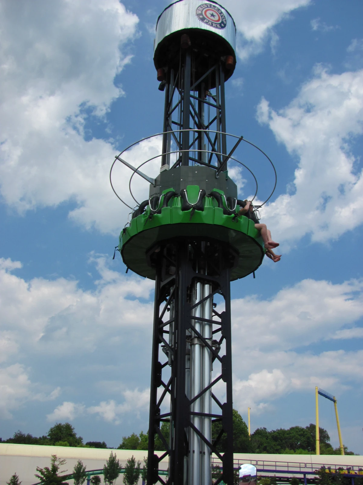 Sky Jumper | Six Flags Wiki | Fandom