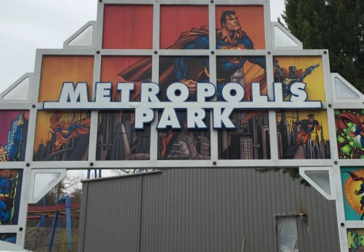 Metropolis Park | Six Flags Wiki | Fandom