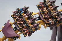 Batwing Coaster | Six Flags Wiki | Fandom