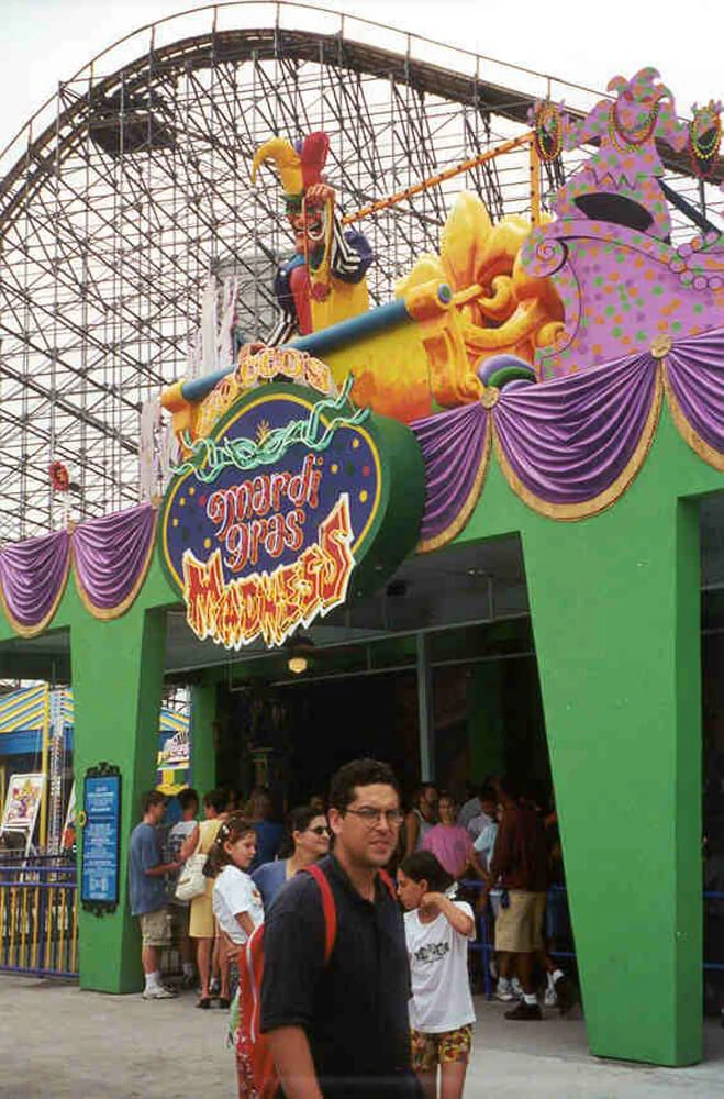 Jocco's Mardi Gras Madness | Six Flags Wiki | Fandom