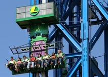 Lex Luthor: Drop of Doom | Six Flags Wiki | Fandom