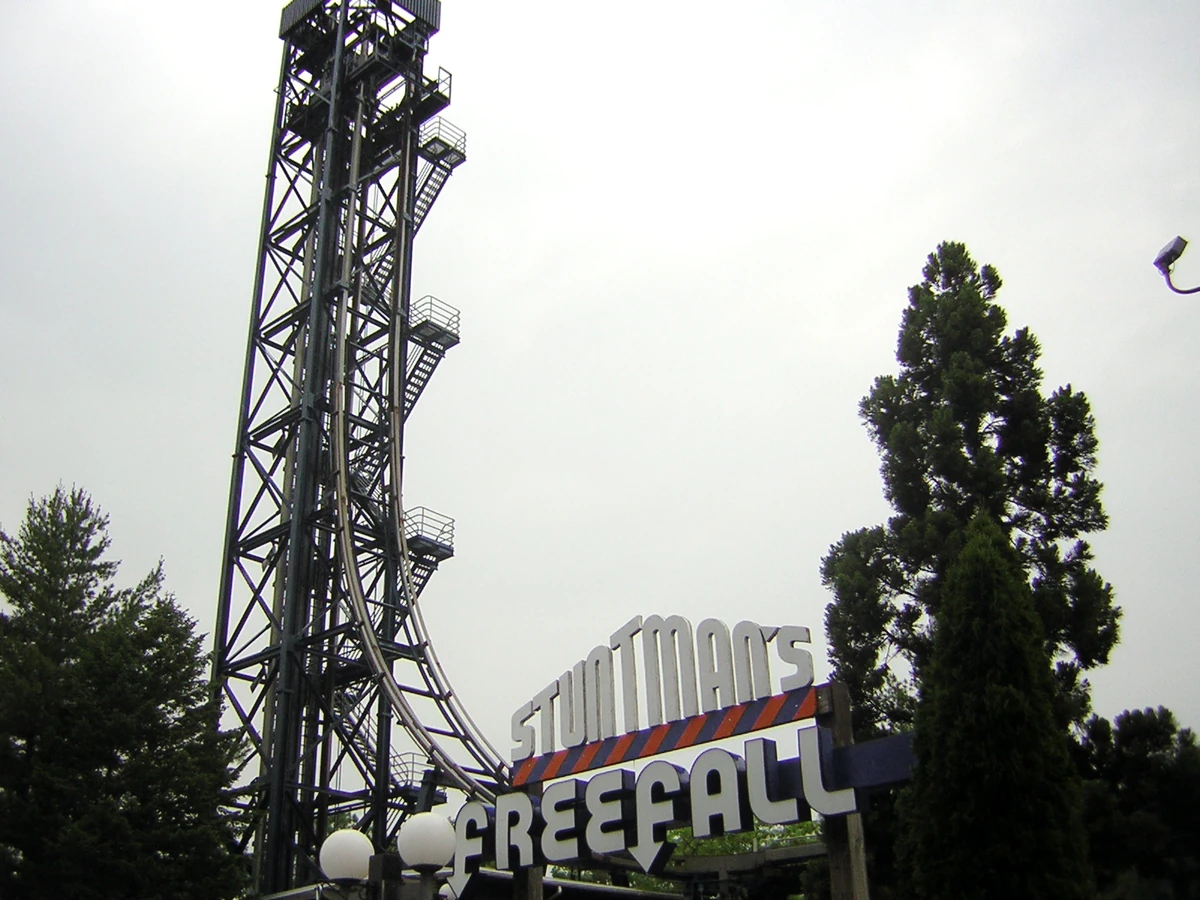 Stuntman's Freefall | Six Flags Wiki | Fandom