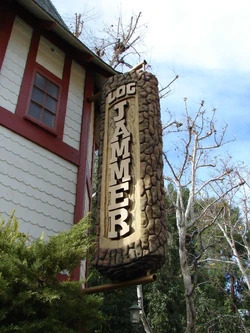 Six Flags Magic Mountain Sign