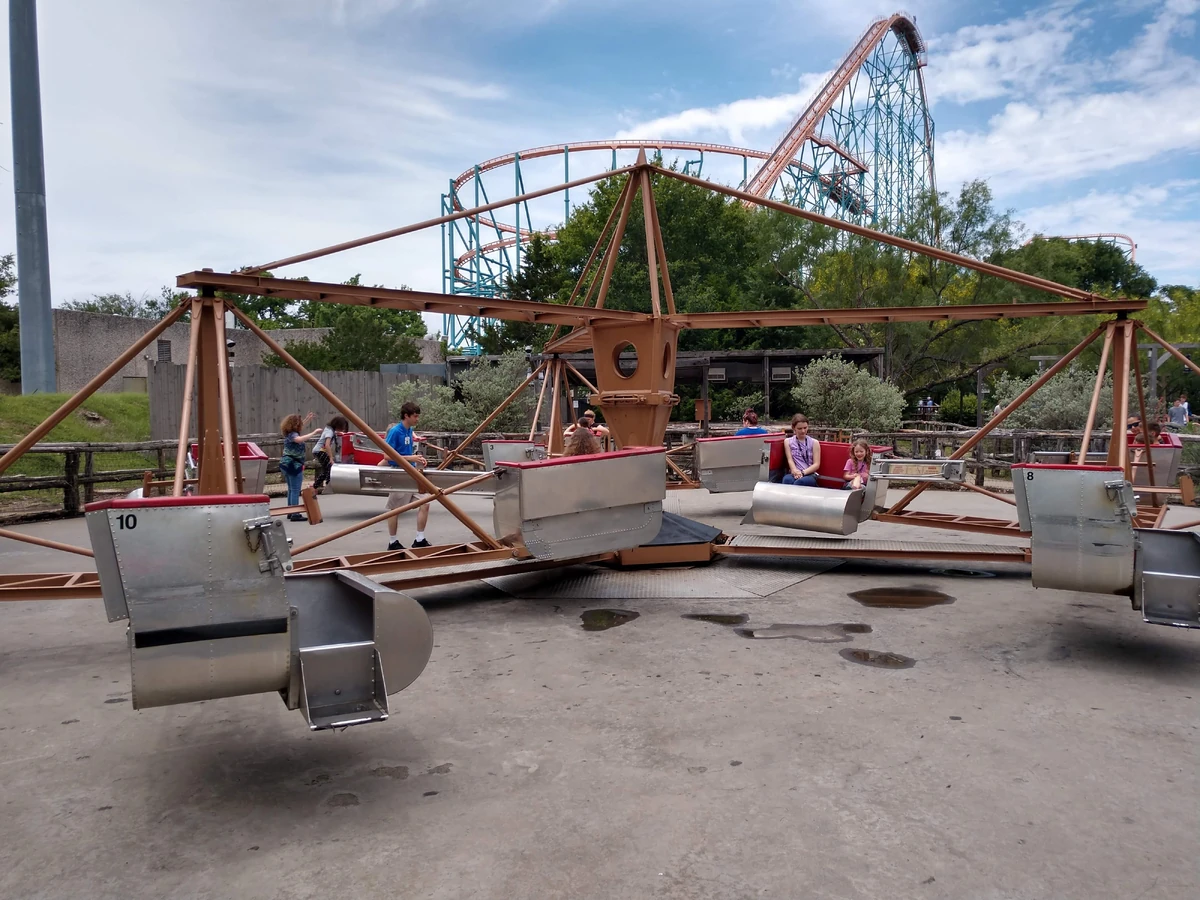 Category:1961 new attractions | Six Flags Wiki | Fandom