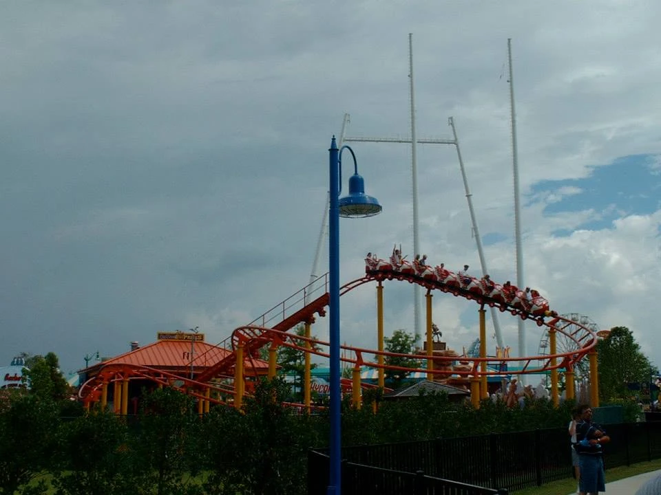Road Runner Express (Six Flags New Orleans) | Six Flags Wiki | Fandom