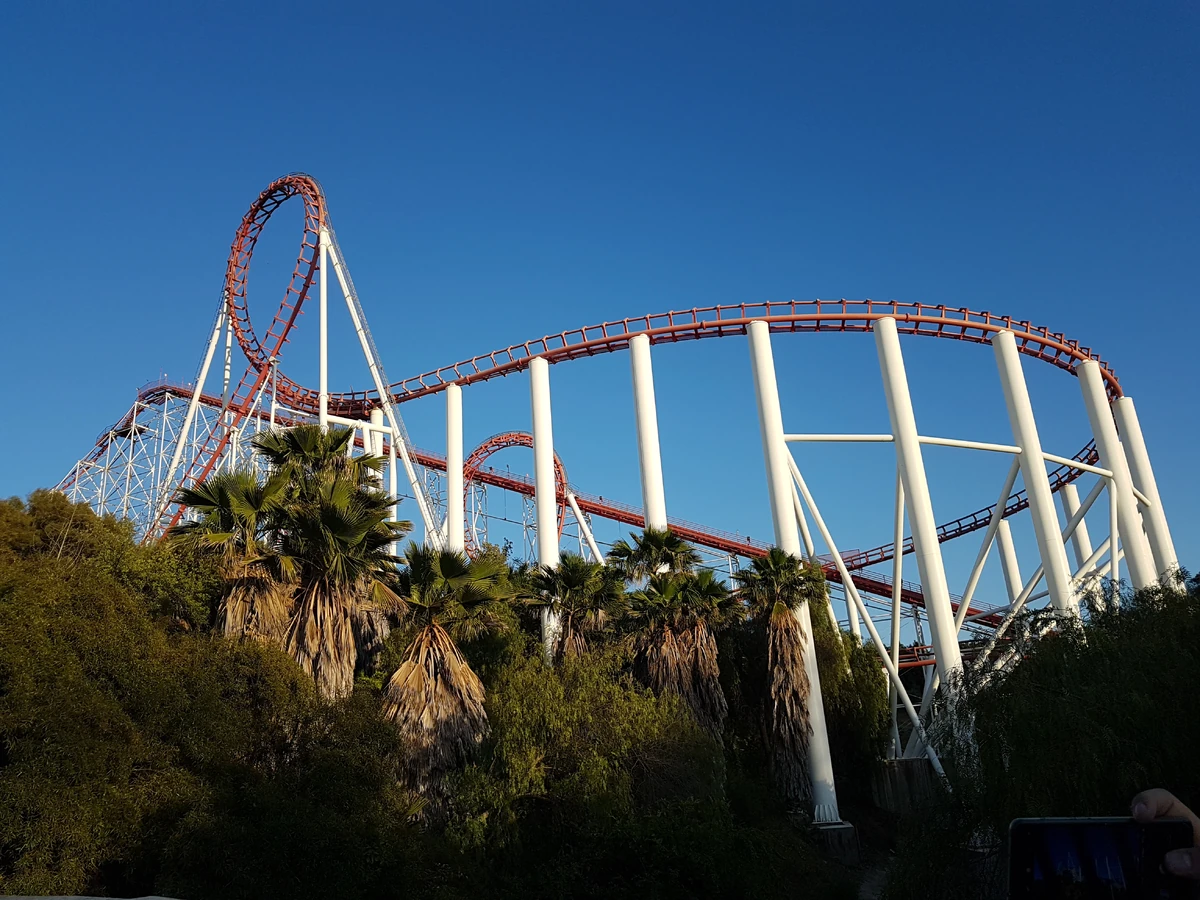 Viper (Six Flags Magic Mountain) | Six Flags Wiki | Fandom
