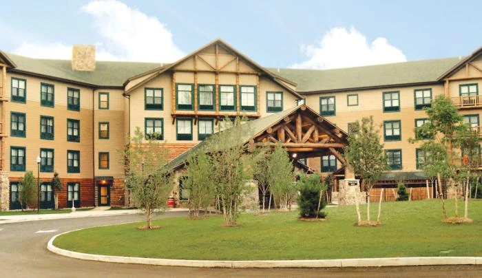 Six Flags Great Escape Lodge & Indoor Waterpark | Six Flags Wiki | Fandom