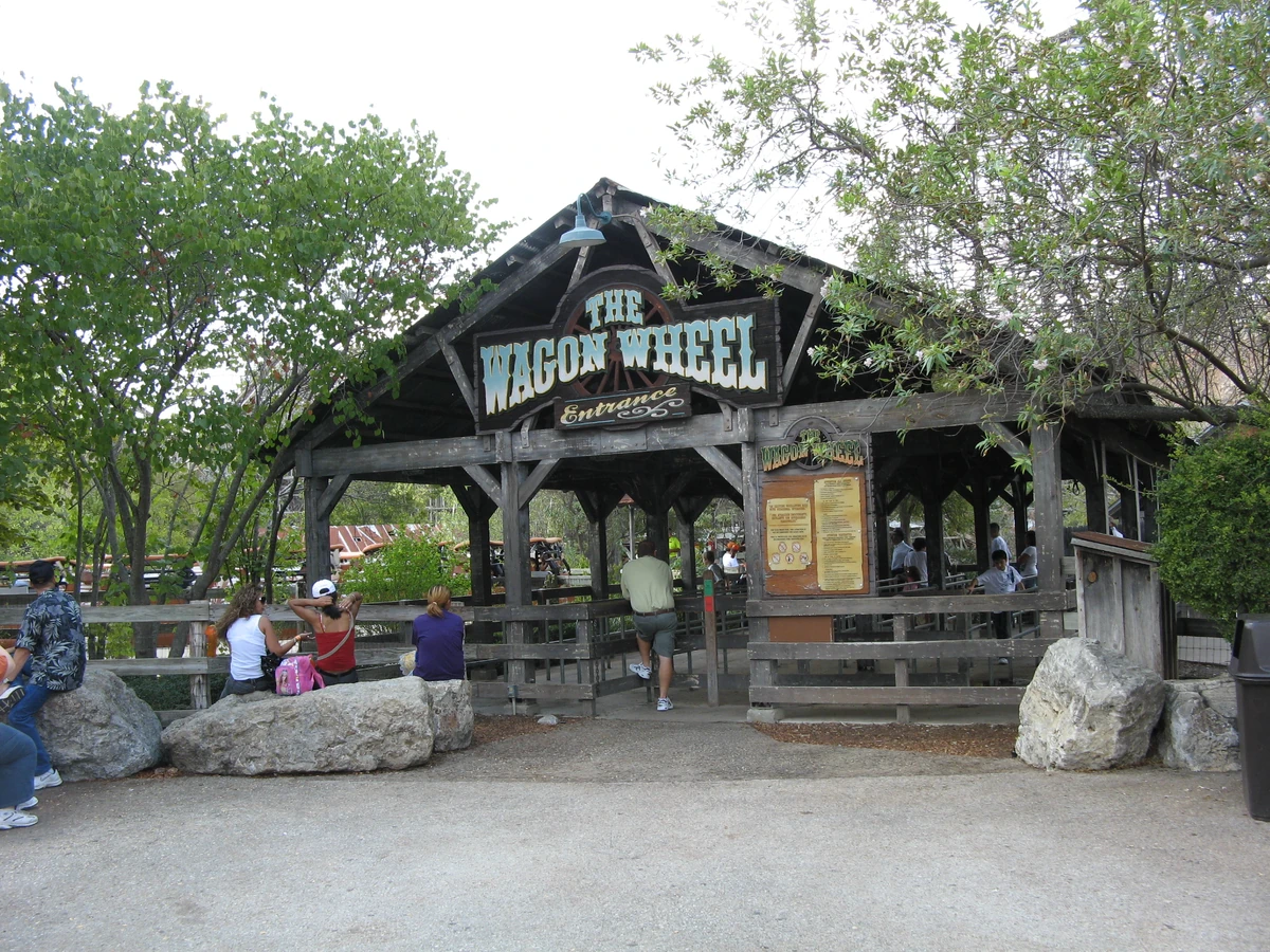 Wagon Wheel | Six Flags Wiki | Fandom