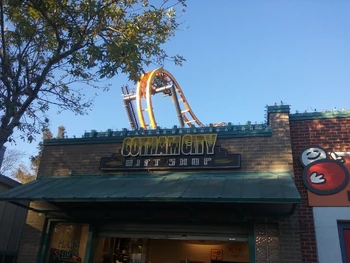 Gotham City Gift Shop | Six Flags Wiki | Fandom