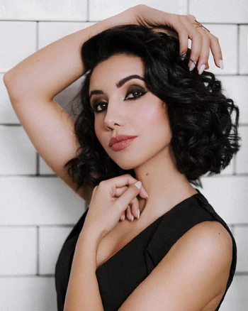 Aisha Kardffy | Six the Musical Wiki | Fandom