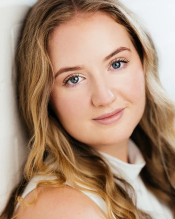 Lucinda Wilson | Six the Musical Wiki | Fandom
