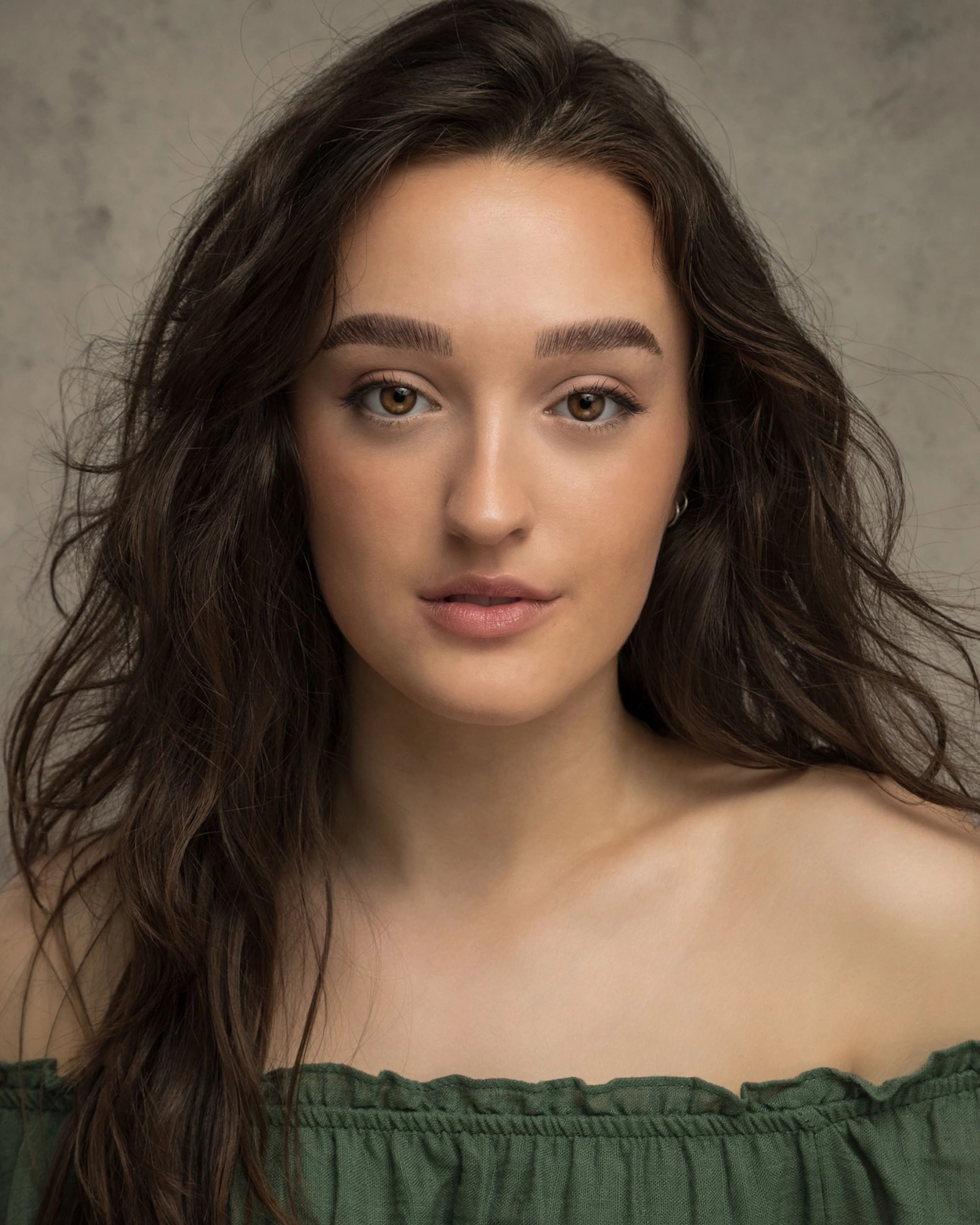 Lizzie Emery | Six the Musical Wiki | Fandom