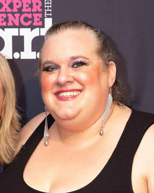 Julia Schade | Six the Musical Wiki | Fandom