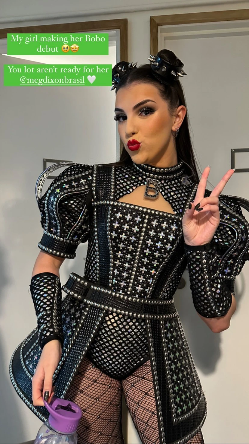 Meg Dixon-Brasil/Gallery | Six the Musical Wiki | Fandom