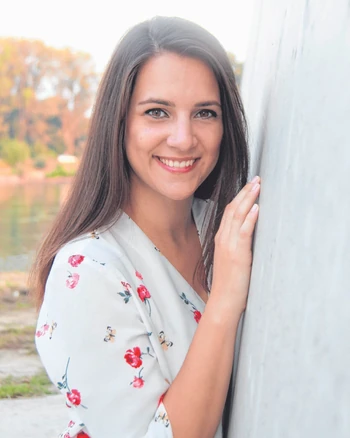 Dóra Csonka | Six the Musical Wiki | Fandom