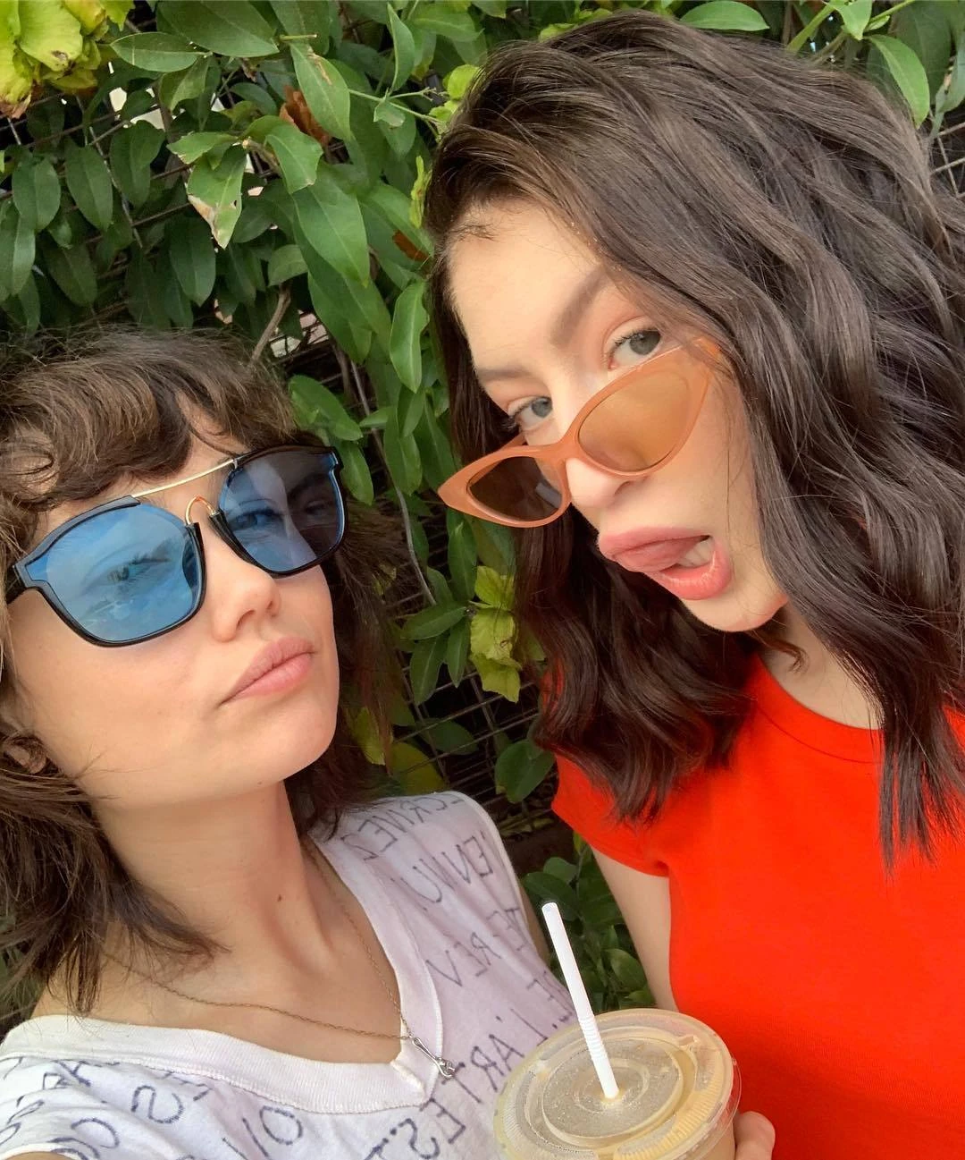 Eve and Grace | Skam Austin Wiki | Fandom