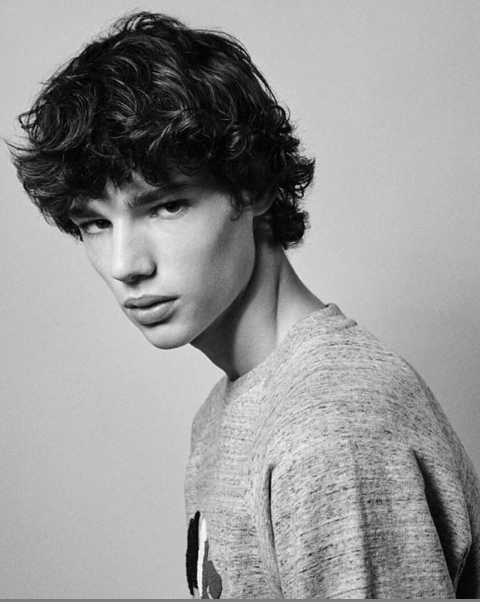 Alejandro Beltrán | Skam España Wiki | Fandom