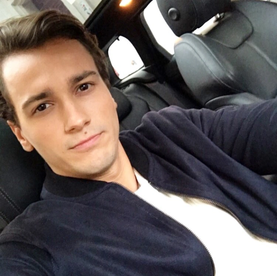 Charles Munier | Skam France Wiki | Fandom