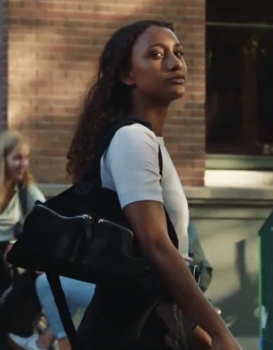 Tess | Skam NL Wiki | Fandom