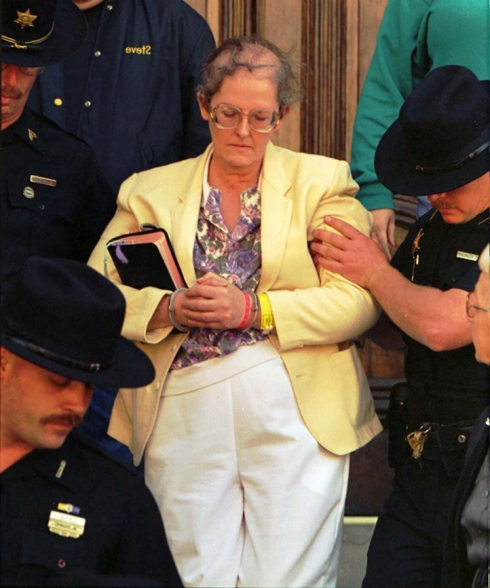 HOYT Waneta Ethel/Gallery | Serial Killer Database Wiki | Fandom