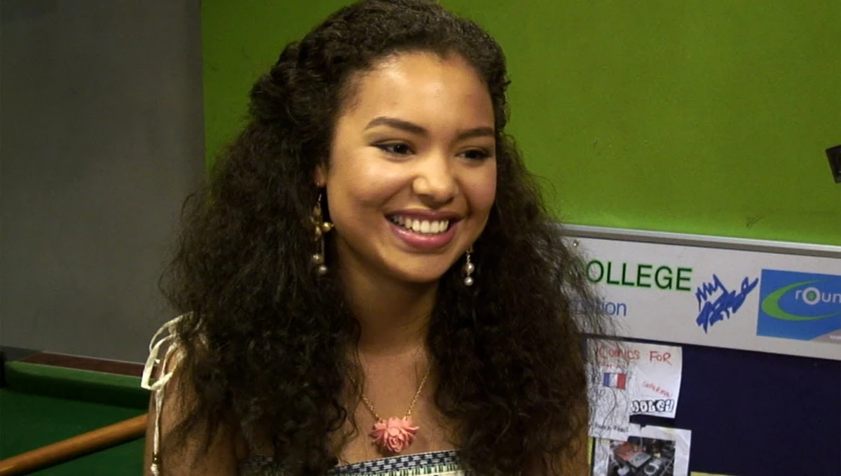 Grace Blood | Skins exitobritanico Wiki | Fandom