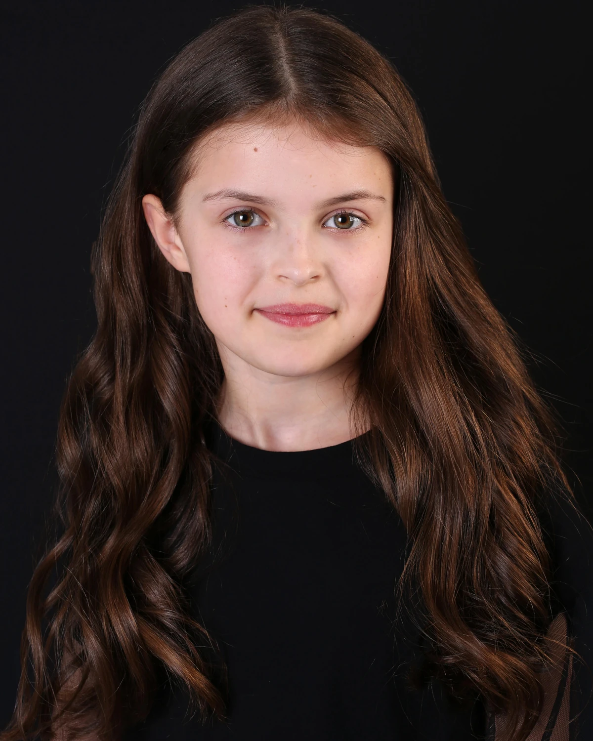 Poppy Townsend White | Sky Studios Elstree Wiki | Fandom