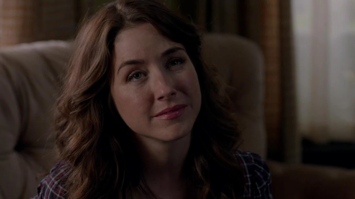 Erin Karpluk | Slasher Series Wikia | Fandom