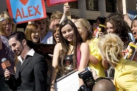 Emily Robins | SLiDE Wiki | Fandom