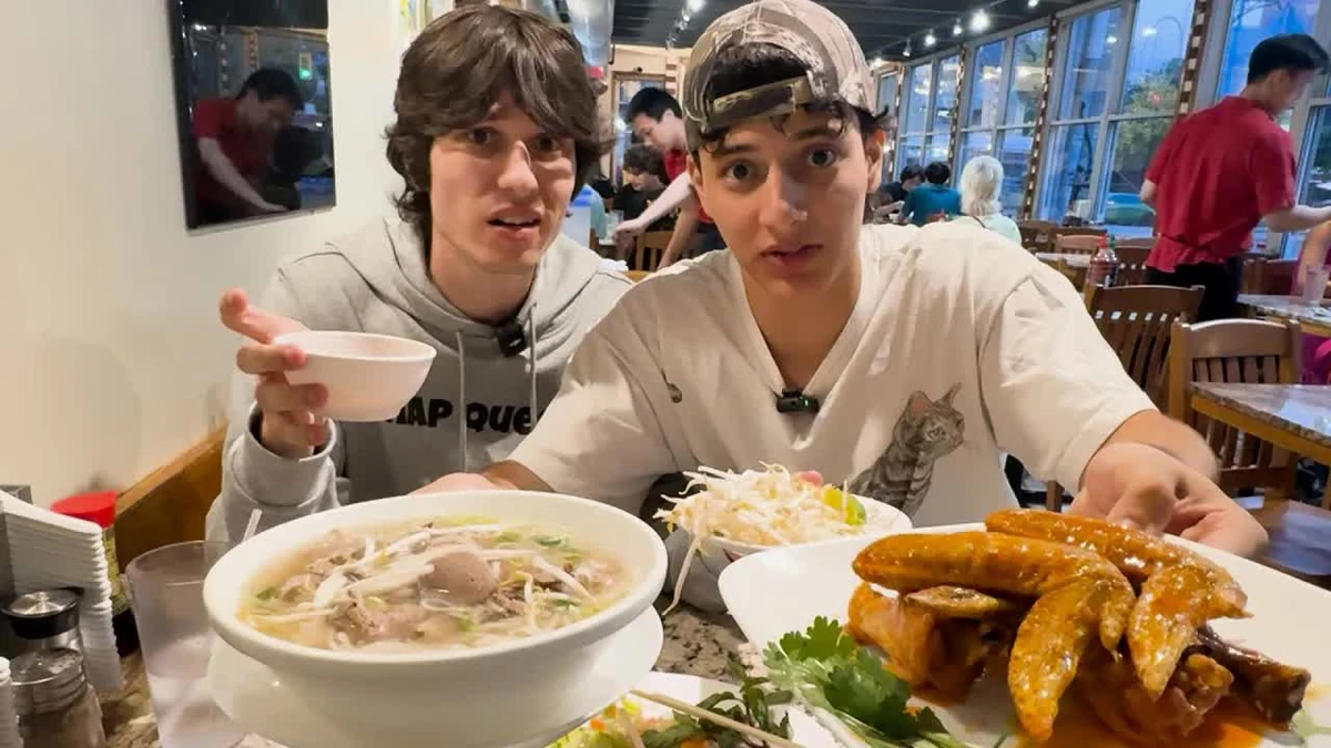 Vietnamese Food Mukbang | Slushy Noobz Wiki | Fandom