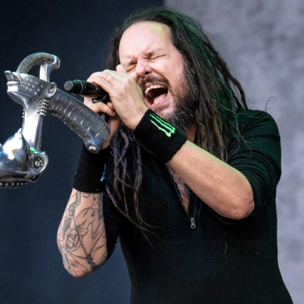Jonathan Davis | Sly Army Wiki | Fandom