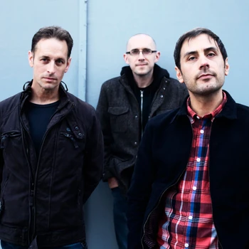 Hum | Sly Army Wiki | Fandom