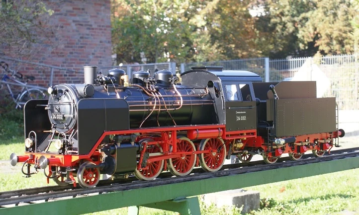 BR 24 (DR/DB 2-6-0) | SmallLiveSteamEngines Wiki | Fandom