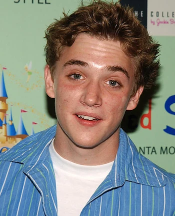 Kyle Gallner | Smallville Wiki | Fandom
