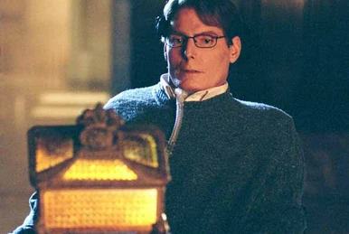 Calum Worthy Smallville