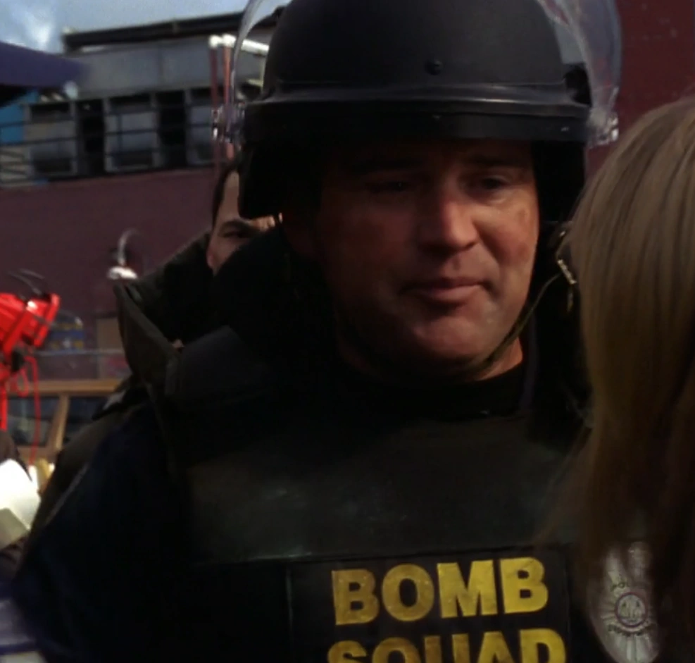 Bomb Squad Leader (Nemesis) | Smallville Wiki | Fandom