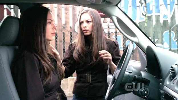 Lana Lang/Between Season Six and Seven | Smallville Wiki | Fandom