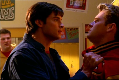 Ryan Merriman à Smallville Unlocking Core Memory: Return To A Smart