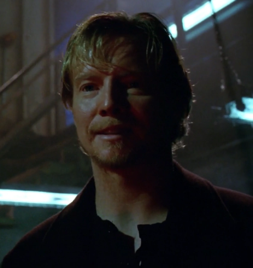 Guard 1 (Combat) | Smallville Wiki | Fandom